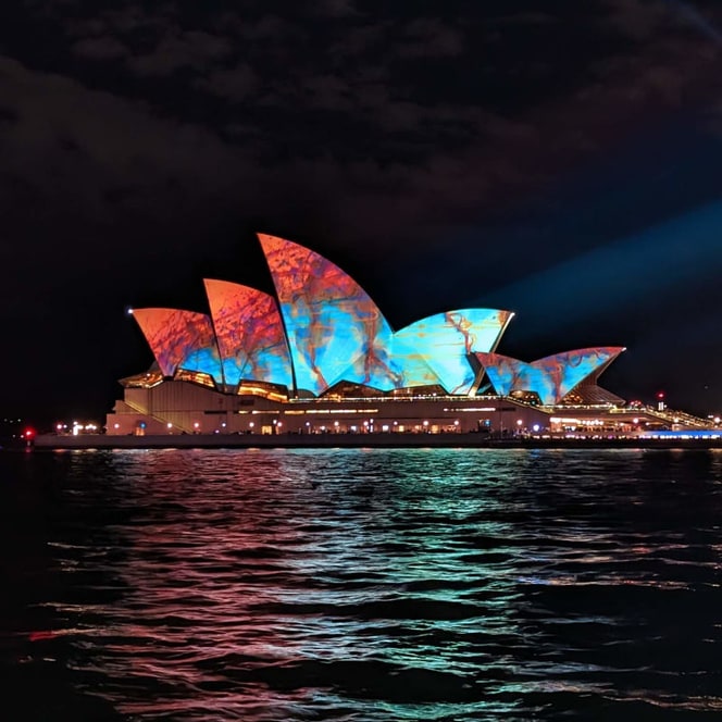 Creating a halftone effect with CSS · leanrada.com